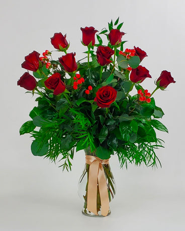 Premium Dozen Red Roses – LB Event Decor